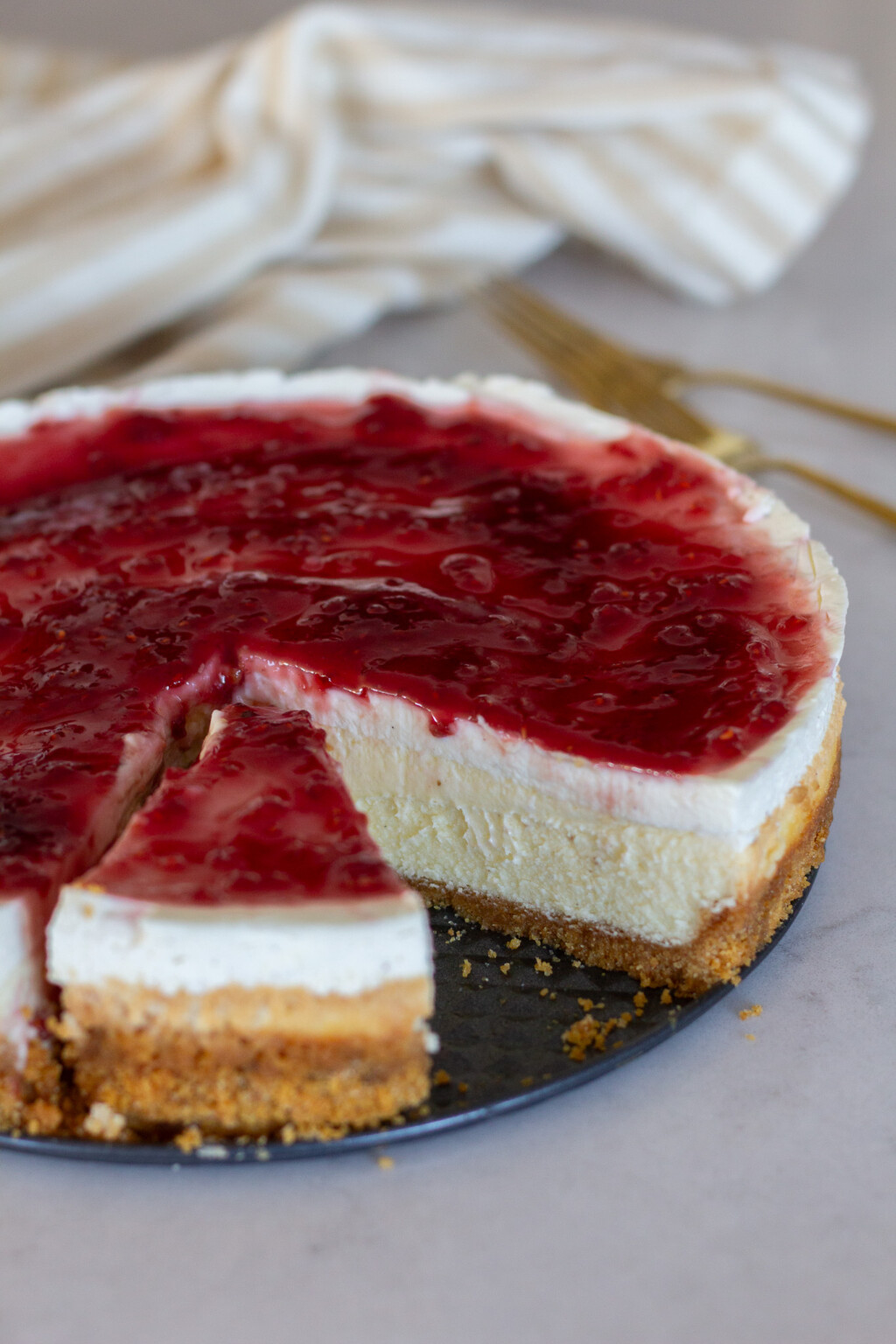 The Best Cheesecake - Handmade Farmhouse The Best Cheesecake