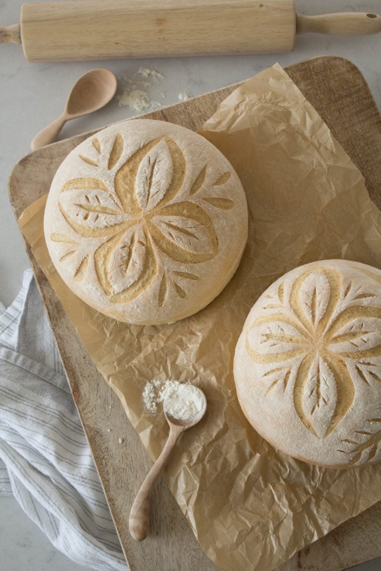 Homemade country bread loaf and how to score it: a step-by-step ...