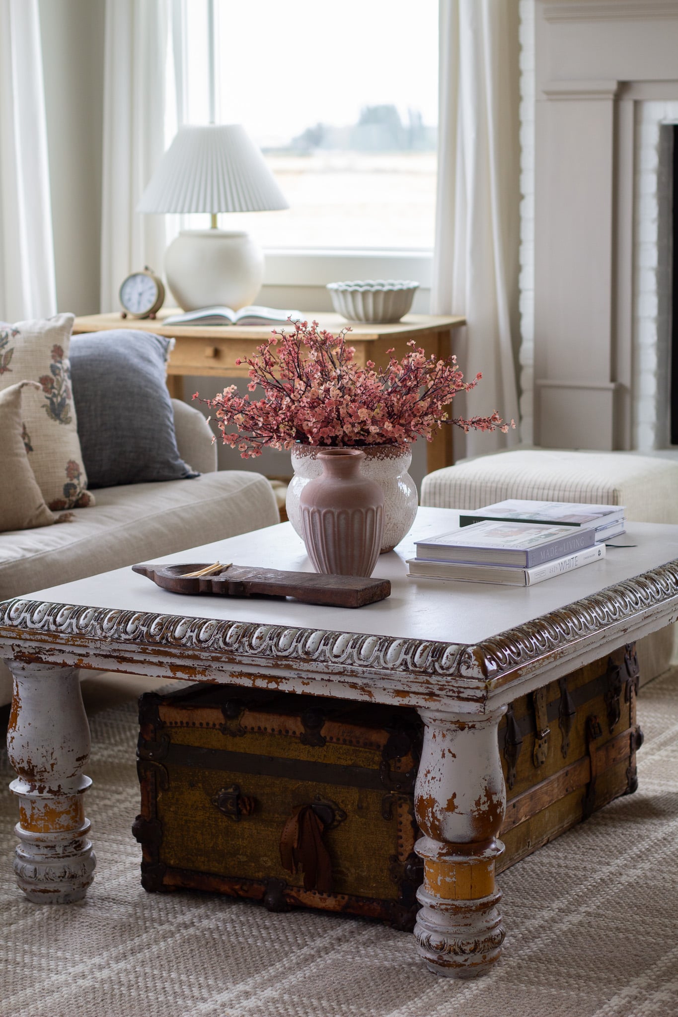 Subtle and Simple Fall Decor Ideas - Handmade Farmhouse