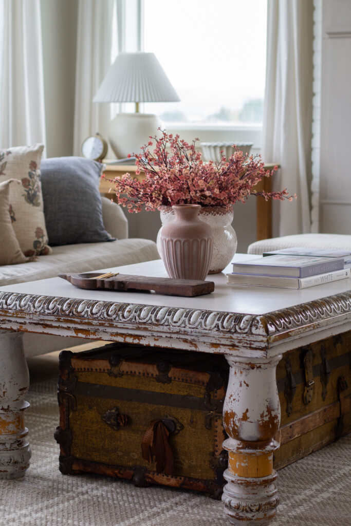 Subtle and Simple Fall Decor Ideas - Handmade Farmhouse