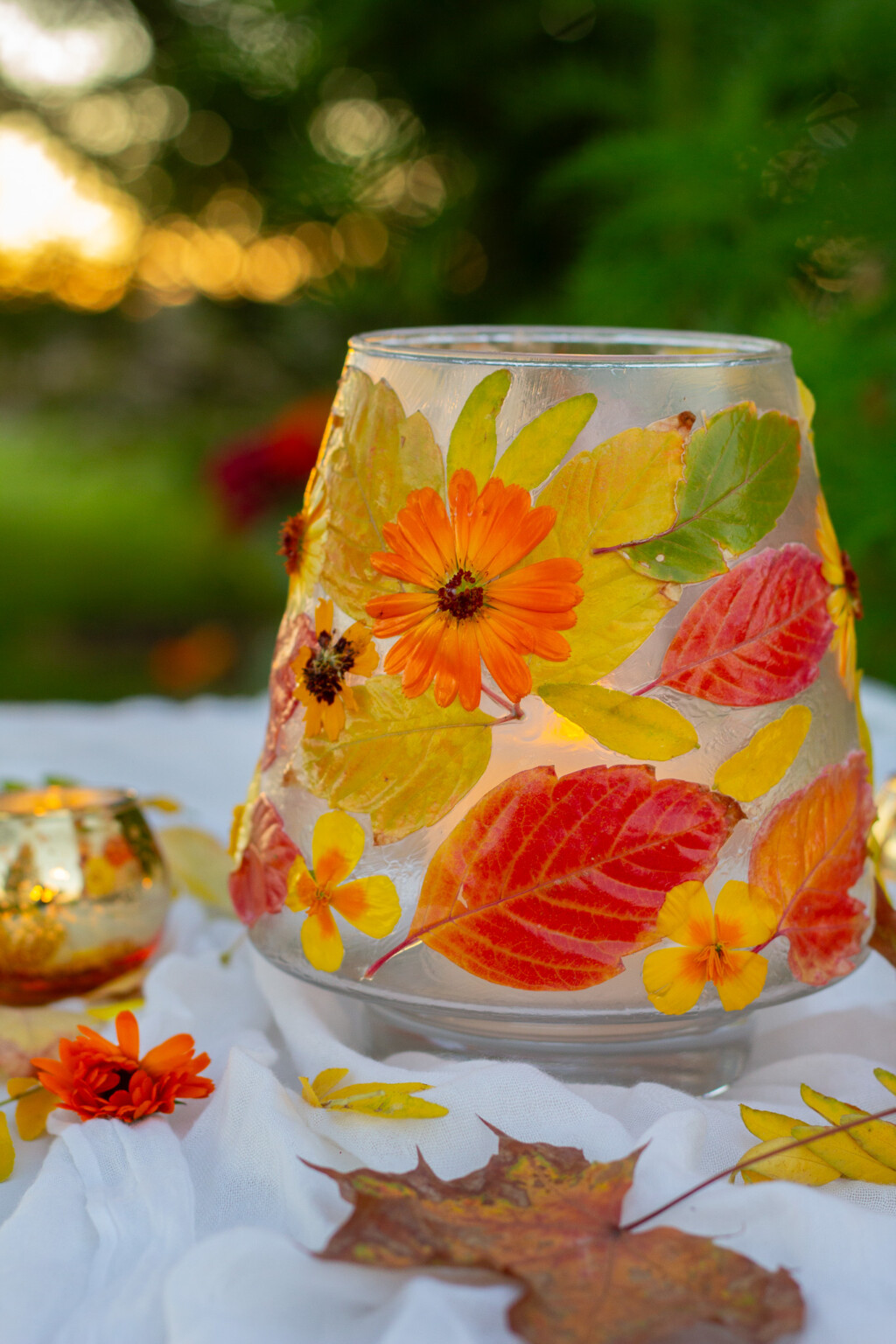 DIY Fall Pressed Leaf Lantern - Handmade Farmhouse