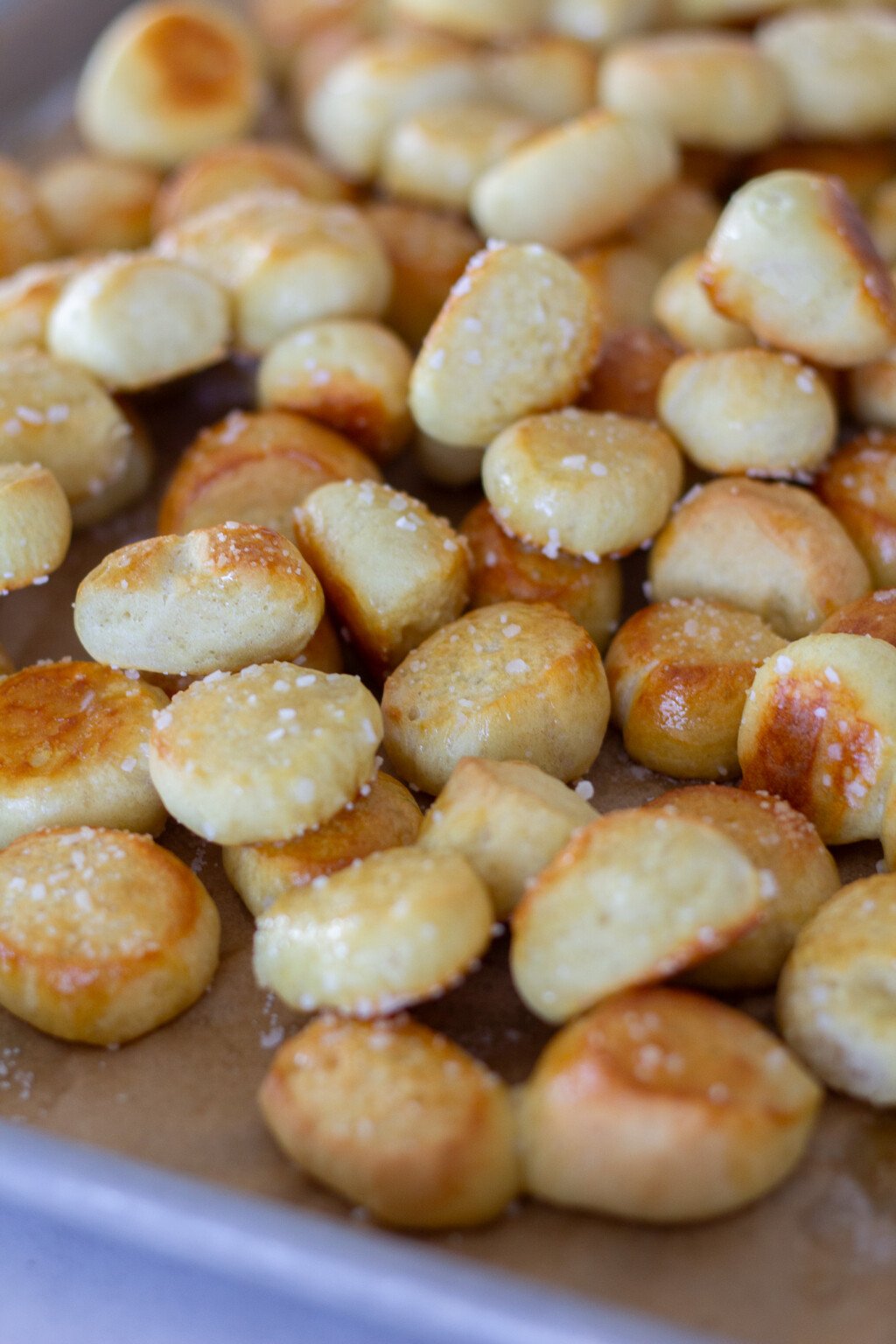 Easy Homemade Pretzel Bites - Handmade Farmhouse